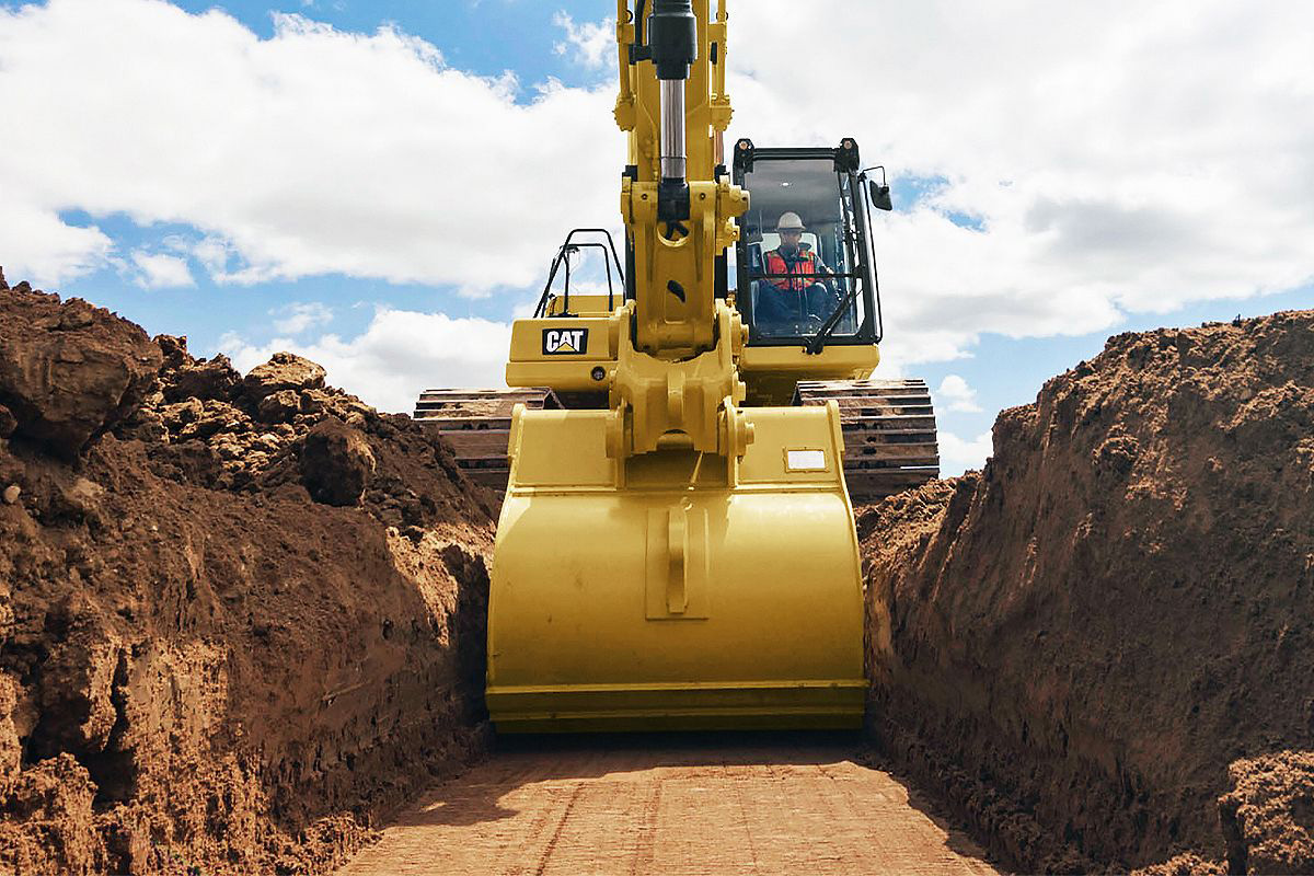 Cat Grade With 2D For Excavators | Mantrac Tanzania | Caterpillar Dealer
